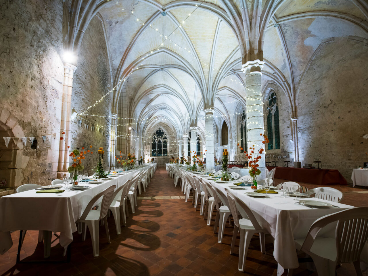 Mariage à l'Abbaye de Reigny - Abbaye de Reigny - Mariage, Wedding ...